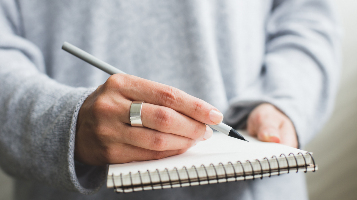 Five Wealth-Building New Year's Resolutions | Greener Path Retirement ...