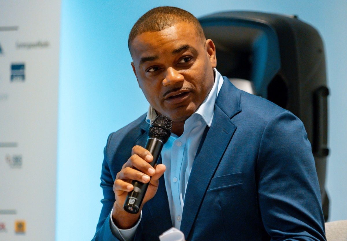 Associated Announces Leadership Transition